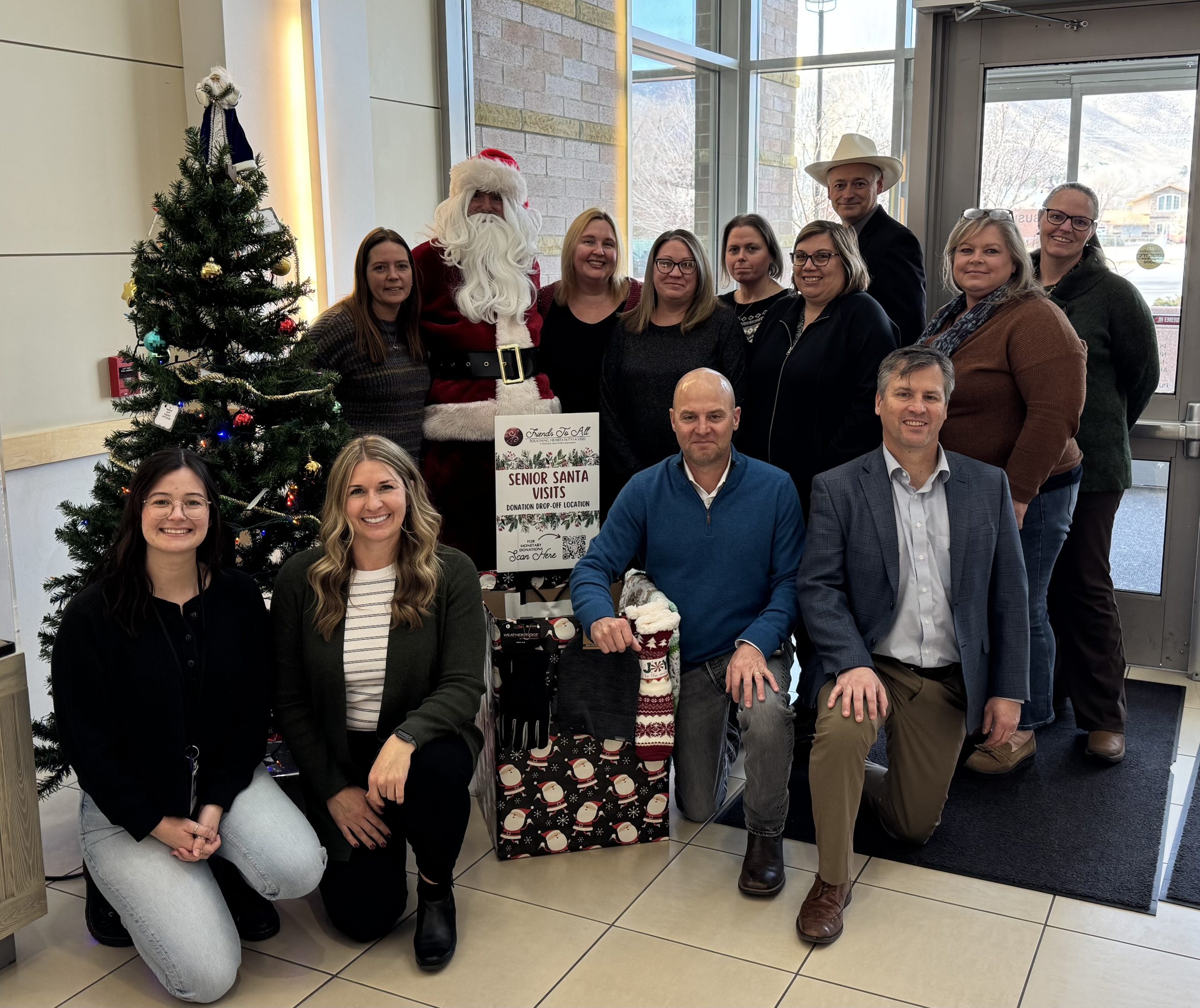Celebrating 25 Years of Senior Santa Visits: Local Support Brings ...