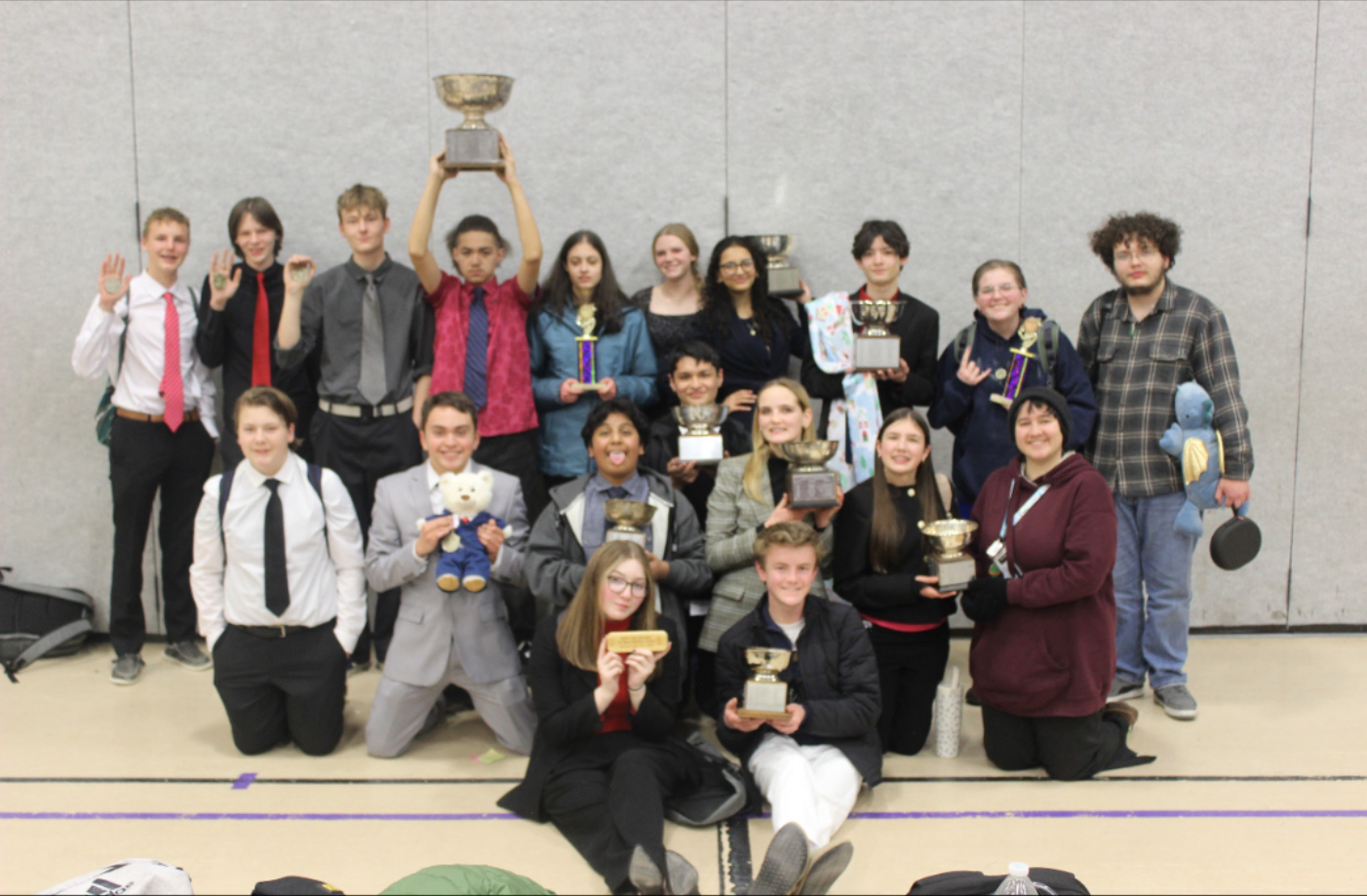 Carson High School speech and debate celebrates with last league ...