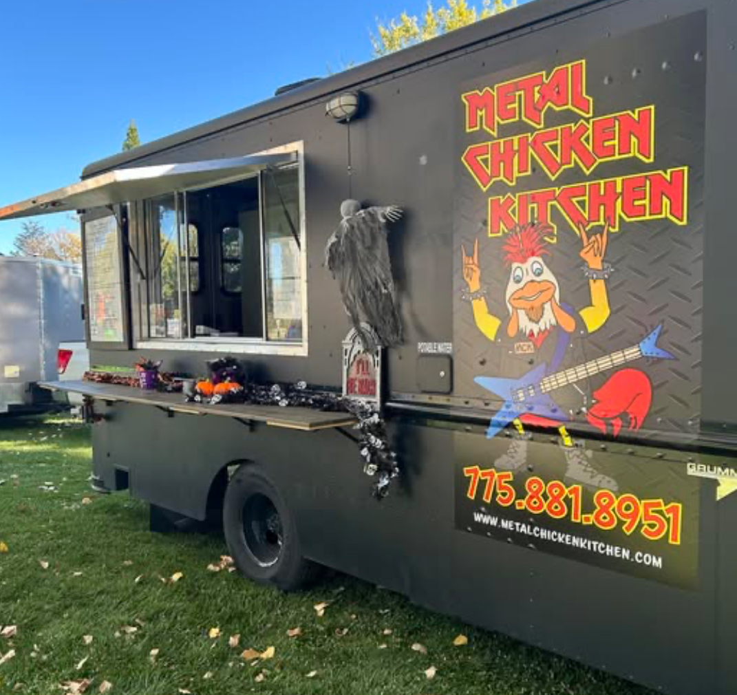 FOOD TRUCK: Metal Chicken Kitchen at Saltwater Tavern - Carson Now