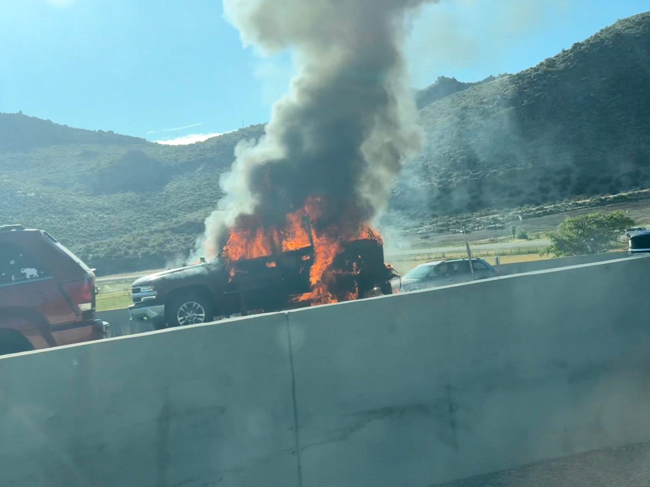 Carson City Fire Department called to vehicle fire on I-580 - Carson Now