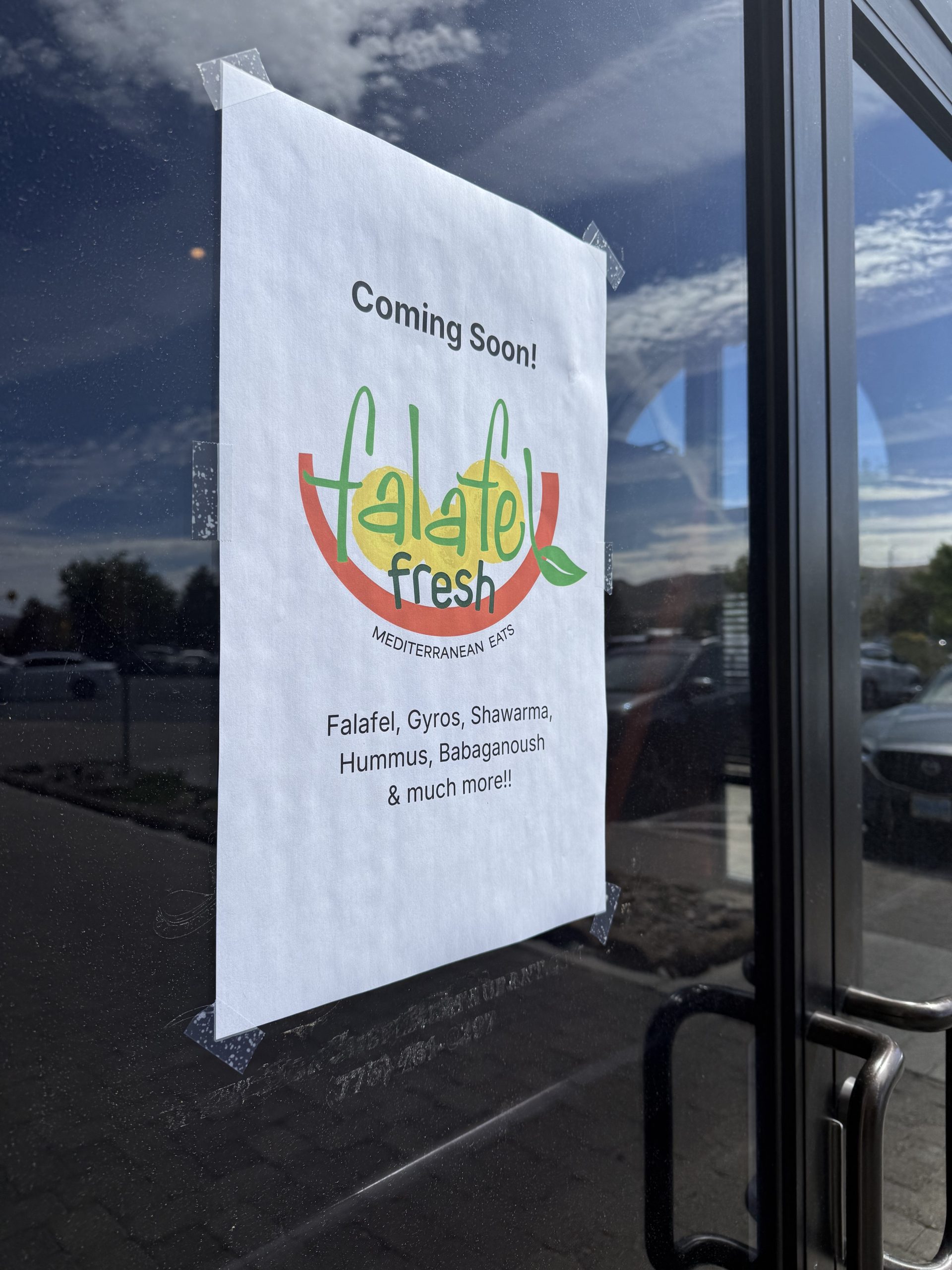 New restaurant takes up residence at Carson Mall - Carson Now